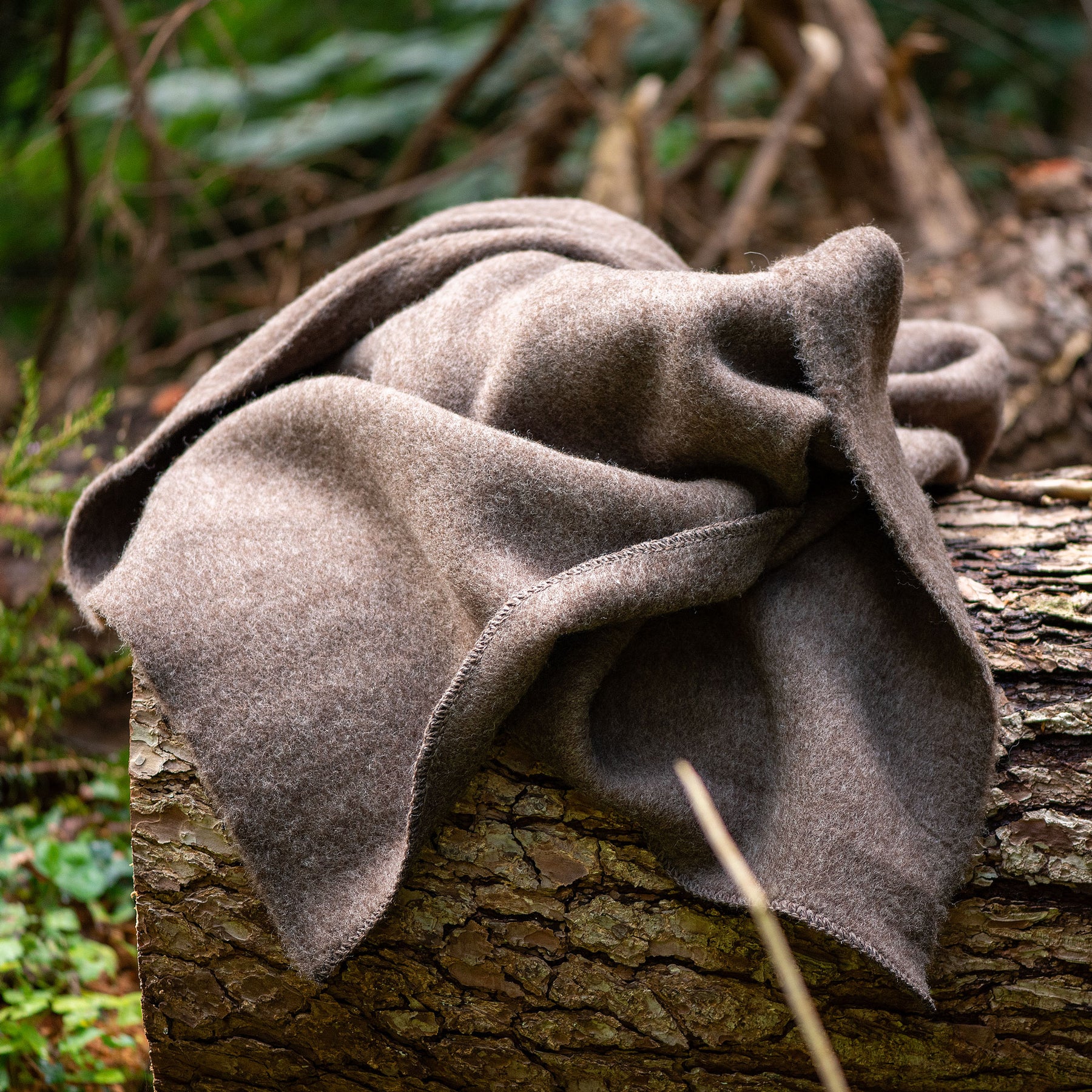 Fine Merino Wool Throws & Pure New Wool Blankets | Luvian Woollens