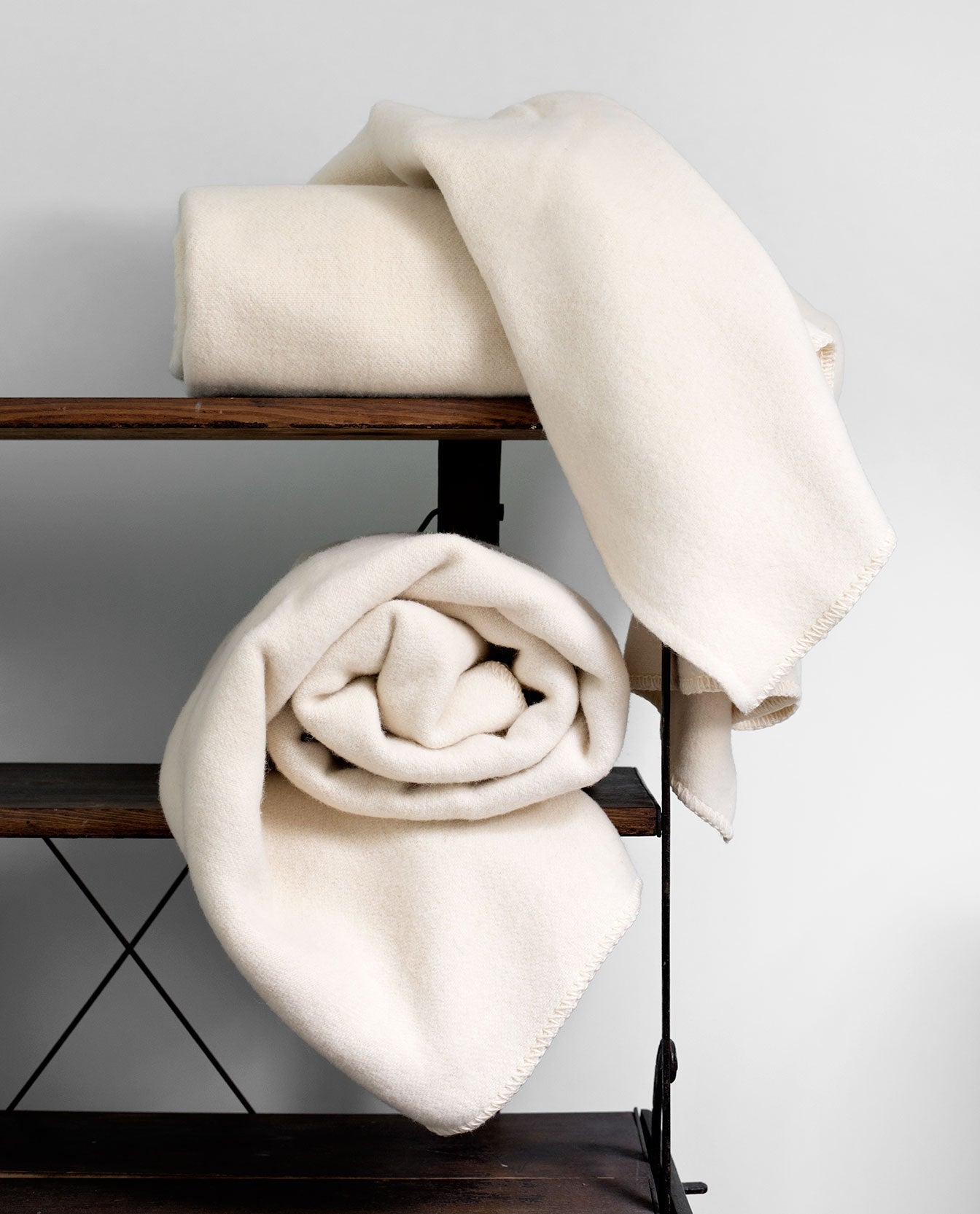 Heavy Wool Blankets, 100% Natural Thick Woolen Blankets and Throws ...